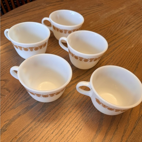 Corningware | Kitchen | Set Of 5 Vintage Corning Butterfly Gold Coffee ...